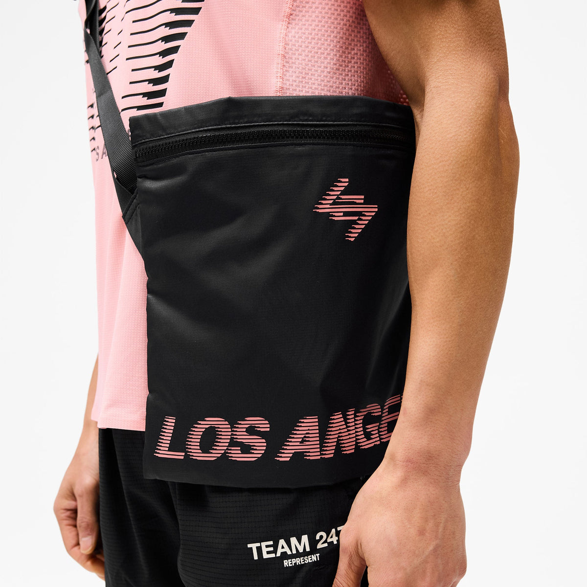 247 Los Angeles Bag - Black | REPRESENT
